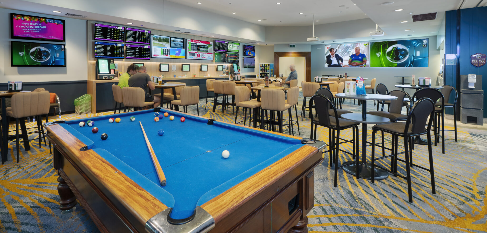 Sportsman's Lounge - Redlands Sporting Club